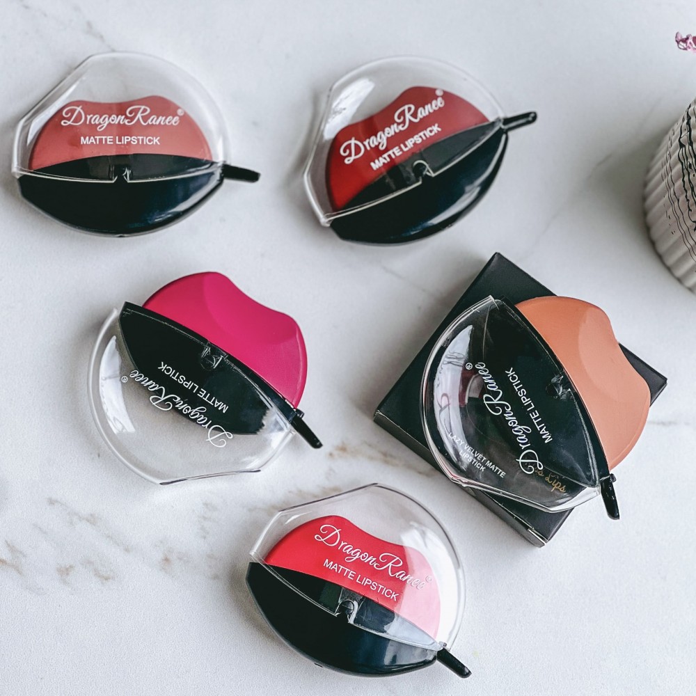 Зволожуюча водостійка помада Lazy Lips Lipstick Velvet Matte Lipstick ...