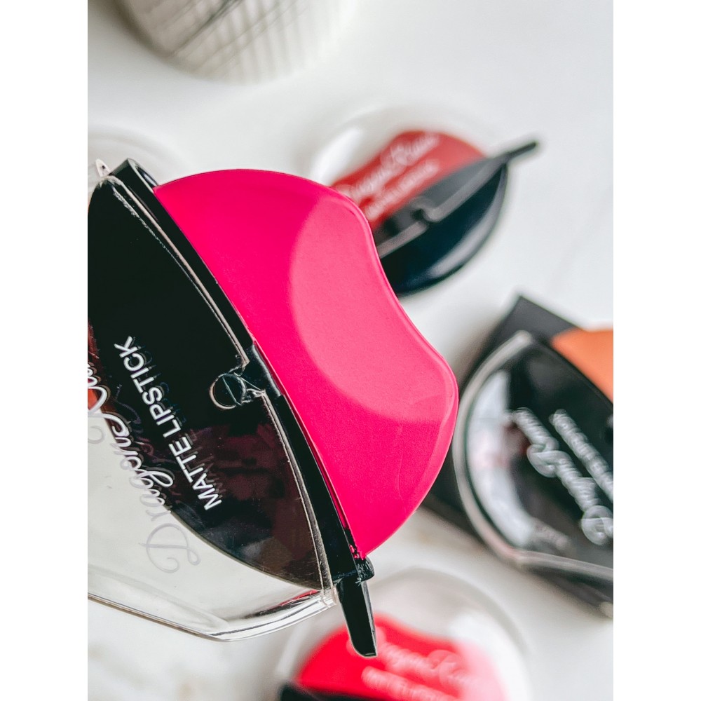 Зволожуюча водостійка помада Lazy Lips Lipstick Velvet Matte Lipstick ...